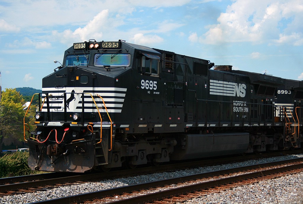 NS 9695